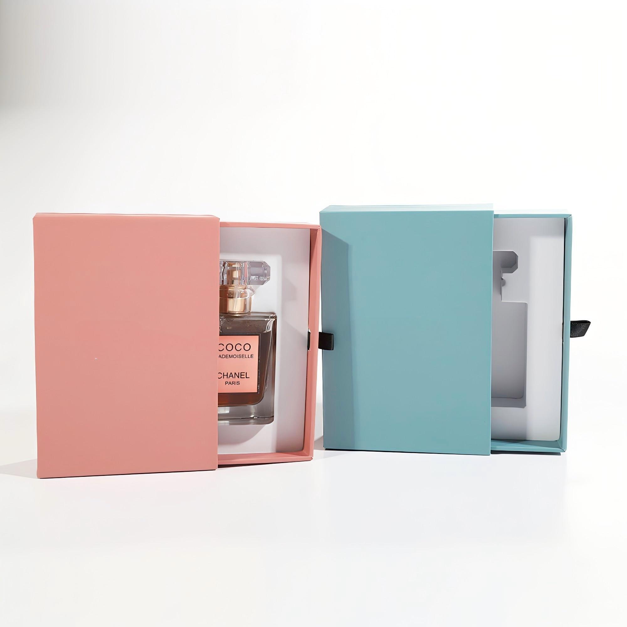 Custom Cosmetic Box | Showcase & Protect Your Beauty Brand